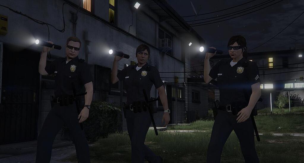 The way the flashlight is held - Discussion - Cfx.re Community