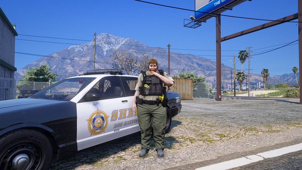 [PAID] [PED] Bertha "Fat Cop" Burger - FiveM Releases - Cfx.re Community