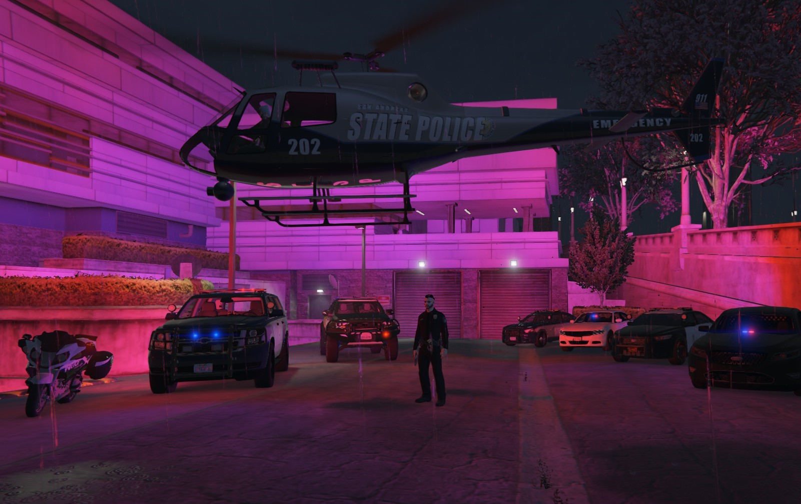 Guardian Roleplay | Custom Cars | Police | EMS | Active Staff | Custom ...