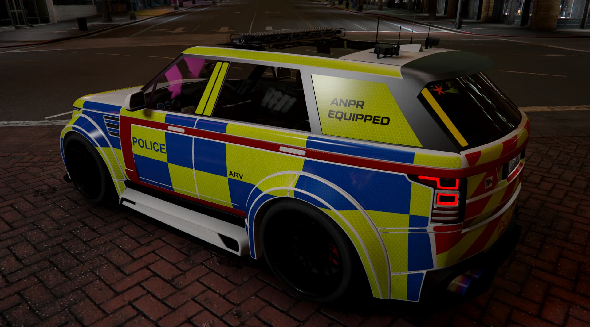 Baller Widebody Police Marked UK - FiveM Releases - Cfx.re Community