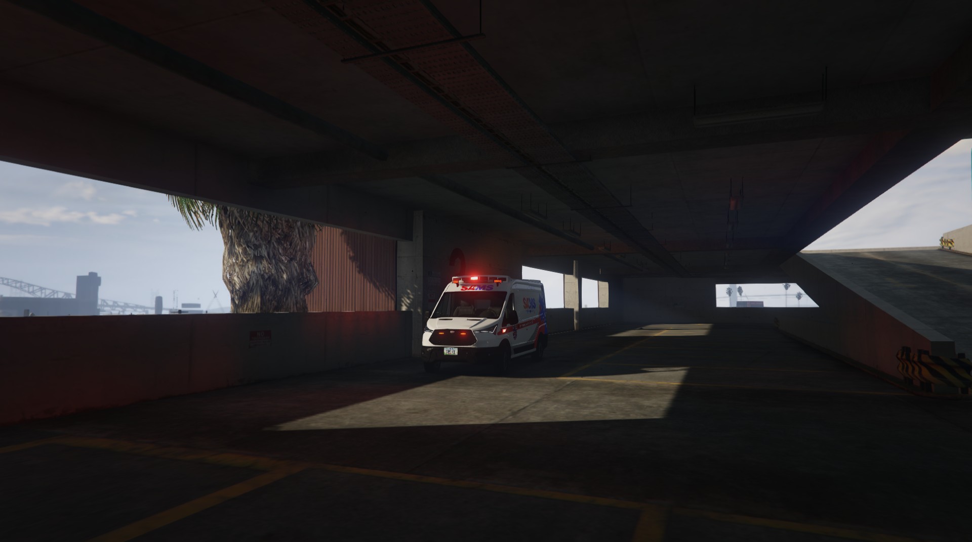 Ambo in a garage - FiveM Snapmatic - Cfx.re Community