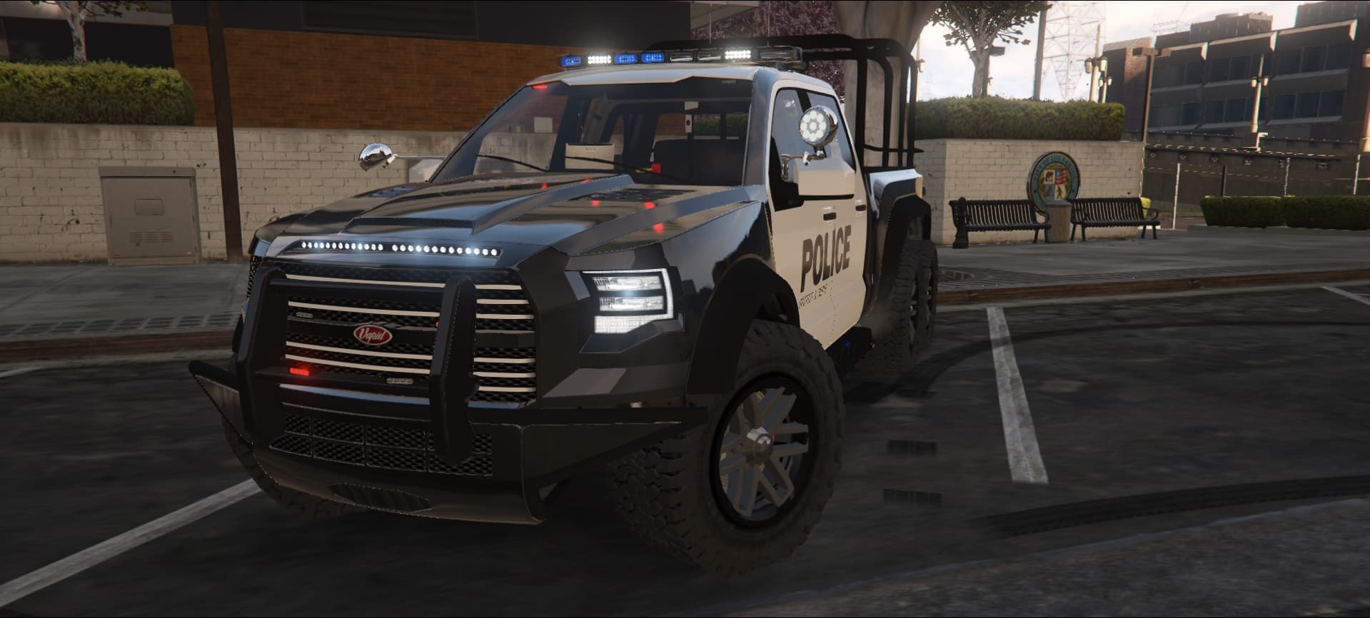 [PAID] Vapid Caracara 6x6 – Ultimate 9-Passenger Police Beast! 🚓 Ready ...