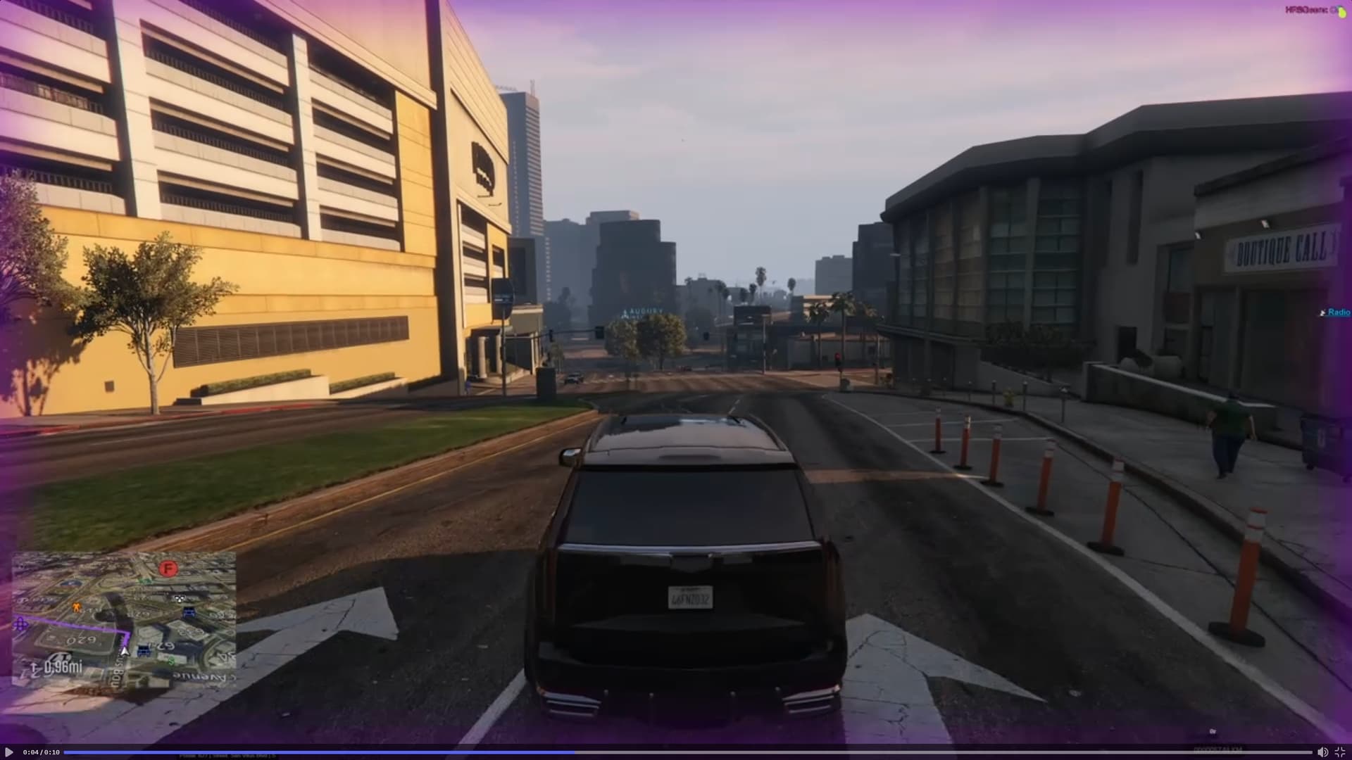 I get a purple border crash. I cant open any menus when it happens ...